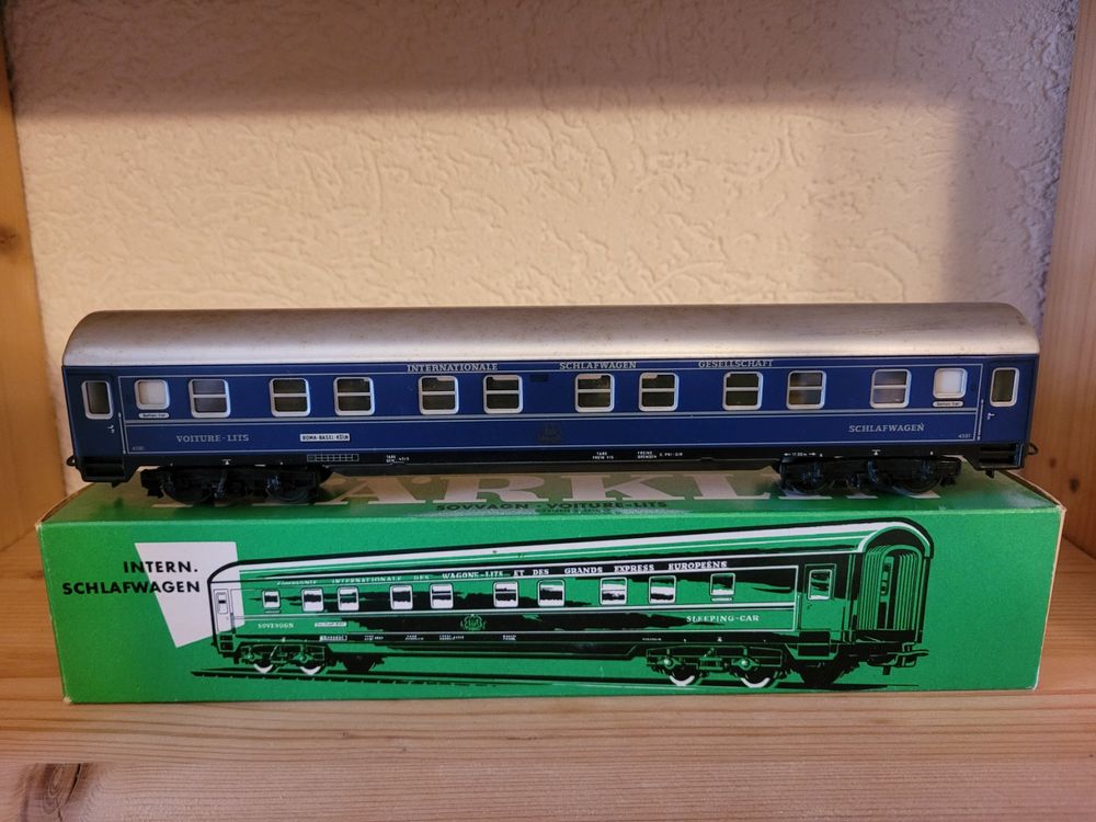 Märklin H0 4029 - Schlafwagen Blech CIWL blau - mit OVP (Gebraucht) in Payerne für CHF 1 – mit ...