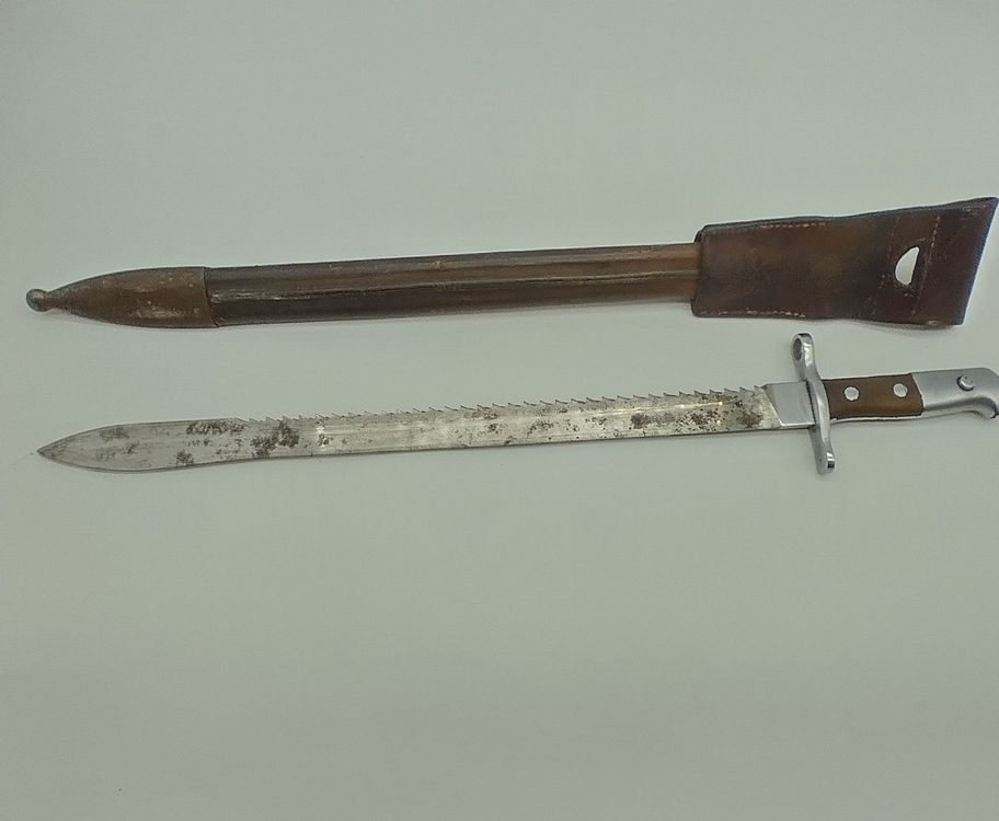 Faschinenmesser Schweizer Armee (Gebraucht) in arbon für CHF 89 – mit Lieferung auf Ricardo kaufen