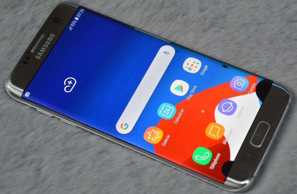 Samsung Galaxy S7 edge, 32Gb SM-G935F | Kaufen auf Ricardo