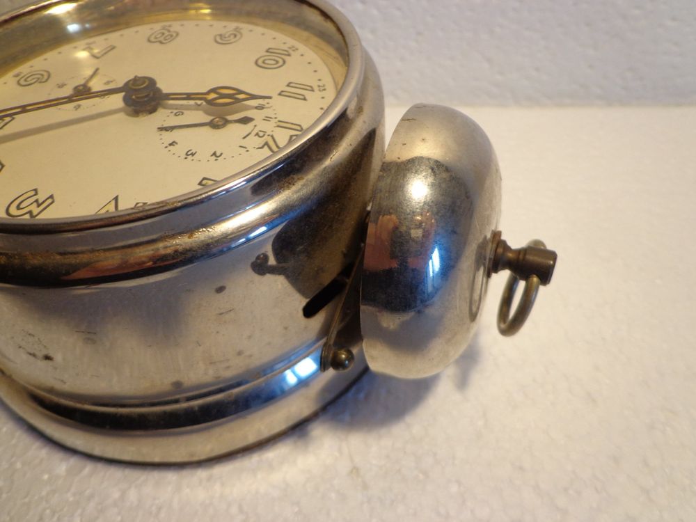Wecker antik mit Glocke | Kaufen auf Ricardo