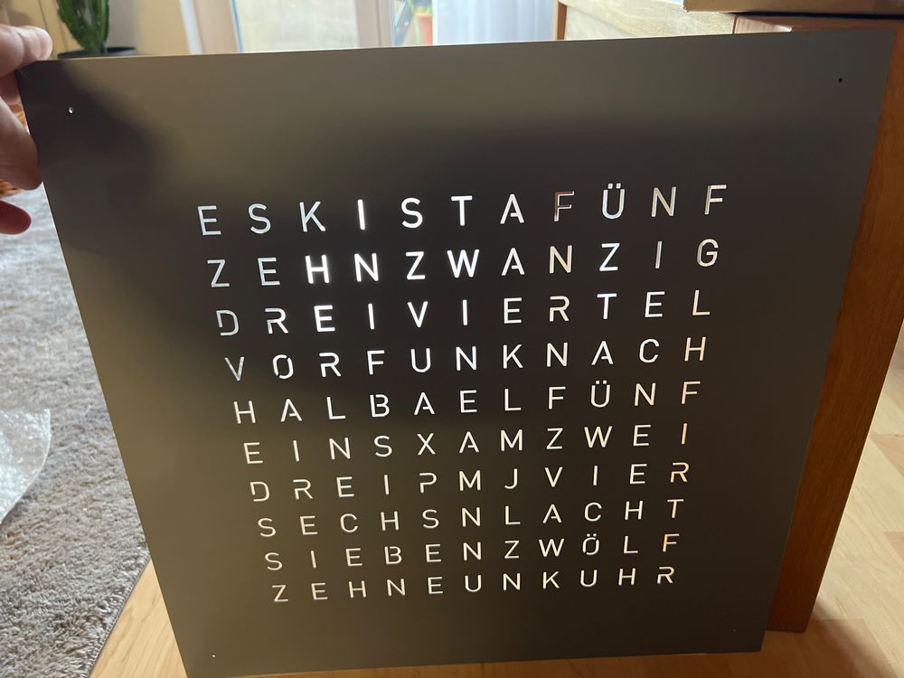 QLOCKTWO Original Frontpanel in Grau (Neu (gemäss Beschreibung)) in ...