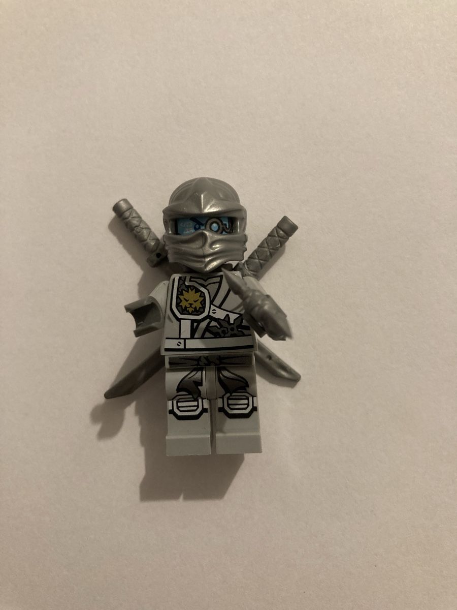 LEGO Ninjago Zane Eis-Ninja (grau) mit Schwertern (Gebraucht) in ...
