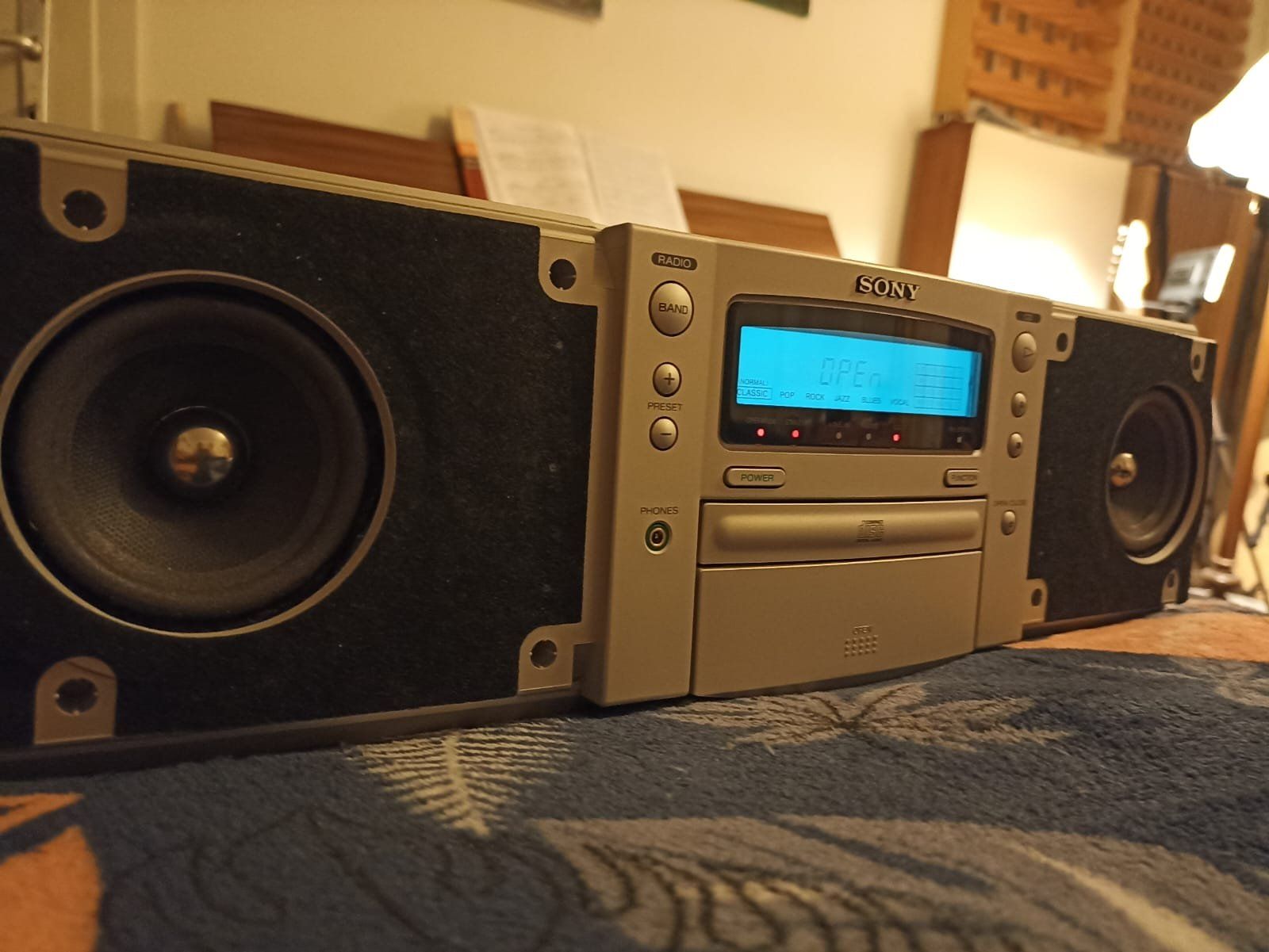 SONY ZS-F1 -Sony Boombox - 90-ies Vintage/Rarität! (Gebraucht) in ...