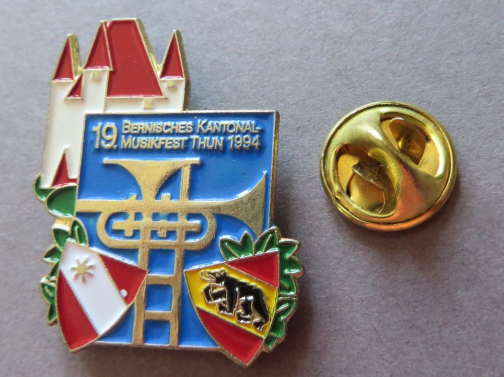 PIN SCHWEIZ BERN KANT. MUSIKFEST THUN 1994 WAPPEN SCHLOSS (Gebraucht) in Neuhausen für CHF 0.9 ...