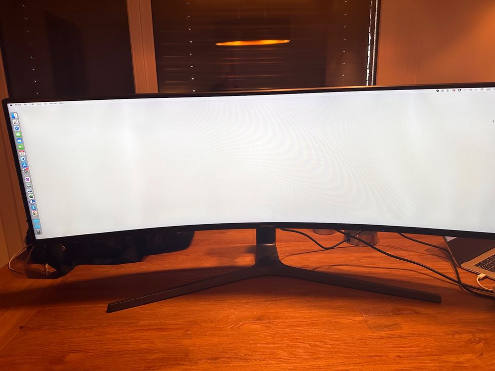 Samsung Curved Gaming Monitor C49HG90DMU (49") | Kaufen auf Ricardo