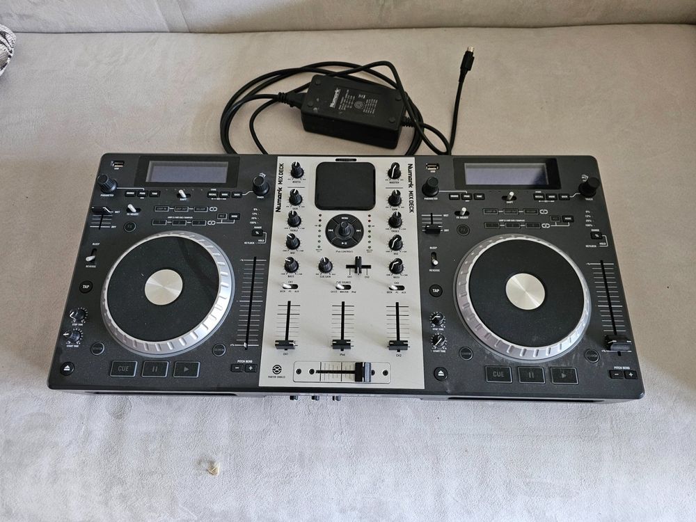 Numark Mix Deck ab 1.00 | Kaufen auf Ricardo
