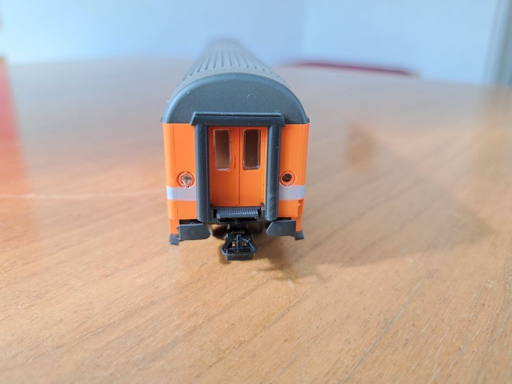 Roco 4236D Eurofima 1. Kl. SBB (Gebraucht) in für CHF 15 – mit ...