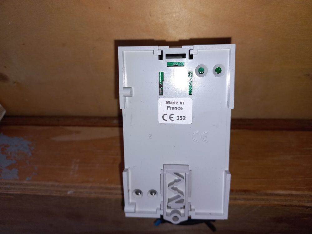 Hager Schaltuhr EH111 / 228111 ⁴ (D'occasion) à Zihlschlacht pour CHF 1 ...