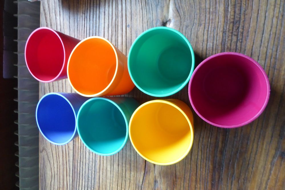 7 Getränke Becher Tupperware für Camping (Gebraucht) in Sargans für CHF ...