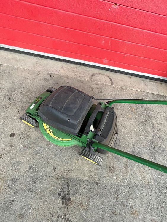 Rasenmäher John Deere R40 EL ELEKTRO / DEFEKT | Kaufen auf Ricardo