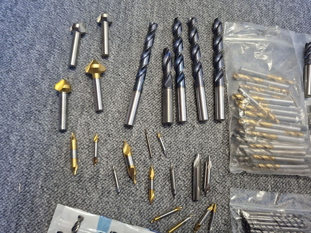verschiedene Bohrer / Fräser teils Special ( mehrere 100 Stk (Gebraucht ...