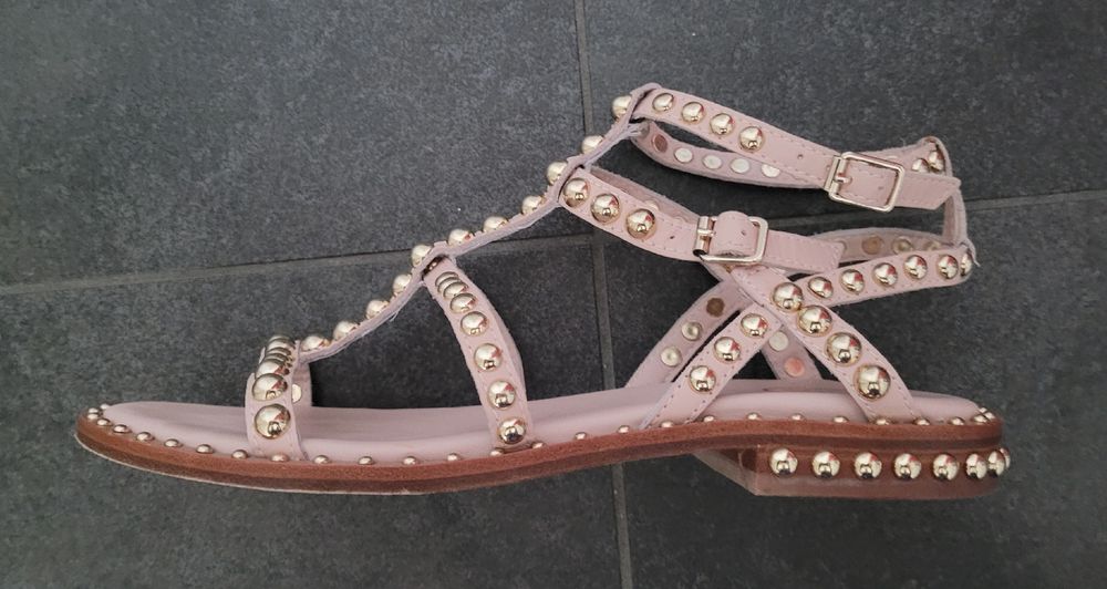 Sandales ASH pointure 37 (D'occasion) à Sion pour CHF 39 – avec ...