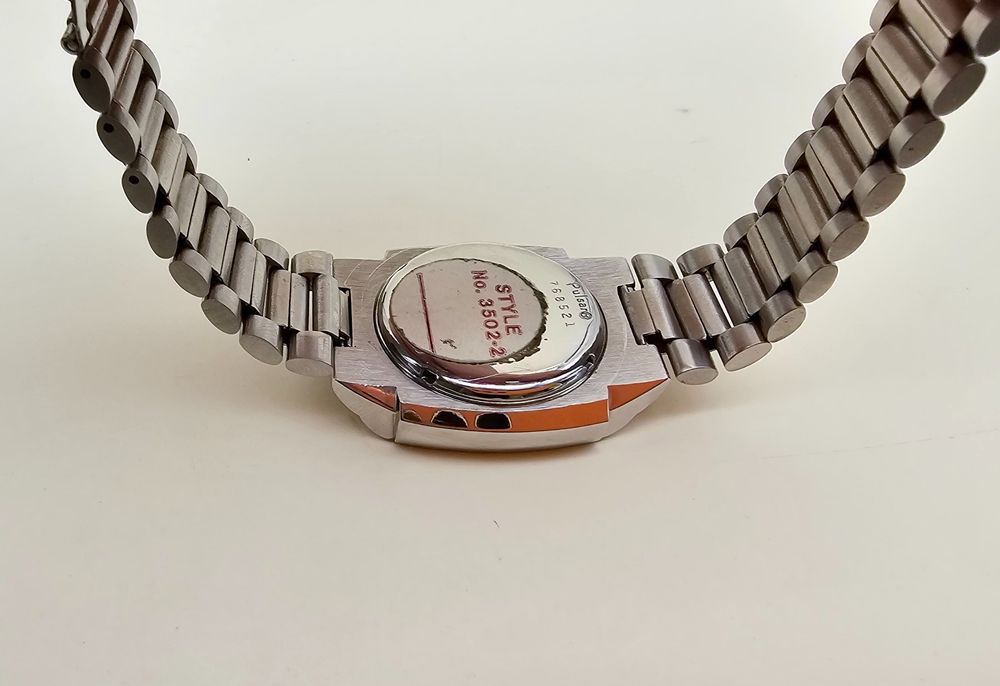 PULSAR LED 1970's * MIT BOX WIE NEU * NICHT APPLE WATCH ! (Neu und ...