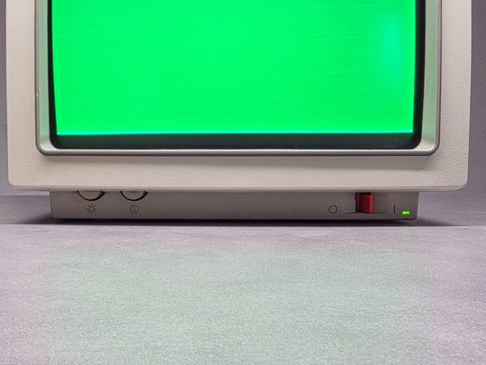 IBM 3197 CRT Monitor – Grün Monochrome (Gebraucht) in Lausen für CHF 1 ...