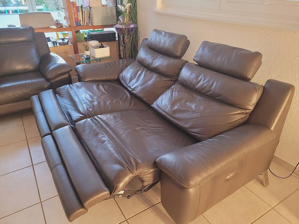 Echtleder Sofa Calia mit Liegefunktion (Gebraucht) in Birrhard für CHF 1100 – nur Abholung auf ...