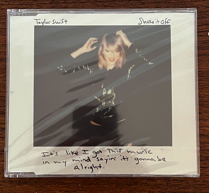 Taylor Swift Bundle Shake It Off + Blank Space Single | OVP (Neu und originalverpackt) in ...