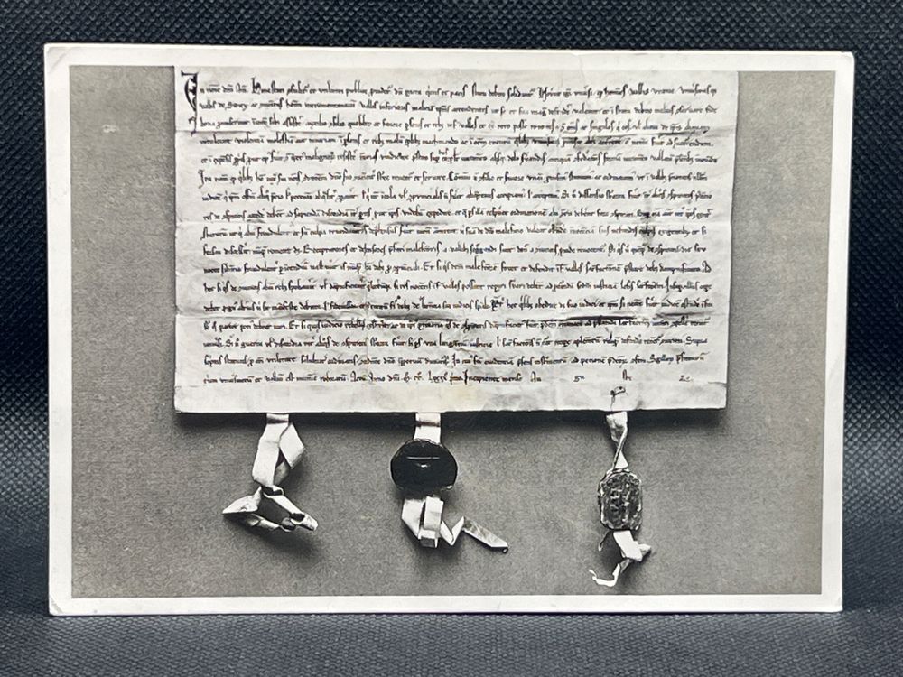 Bundesbrief vom 1. August 1291 im Bundesarchiv zu Schwyz (Gebraucht) in ...