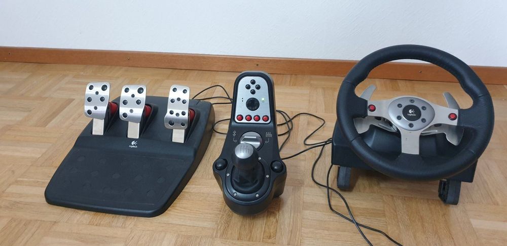 Logitech G25 Racing Wheel (PS2/PS3/PC) | Kaufen auf Ricardo