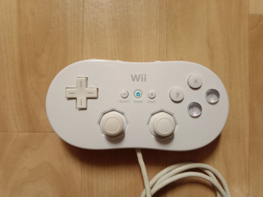 Classic Controller Wii officielle | Kaufen auf Ricardo
