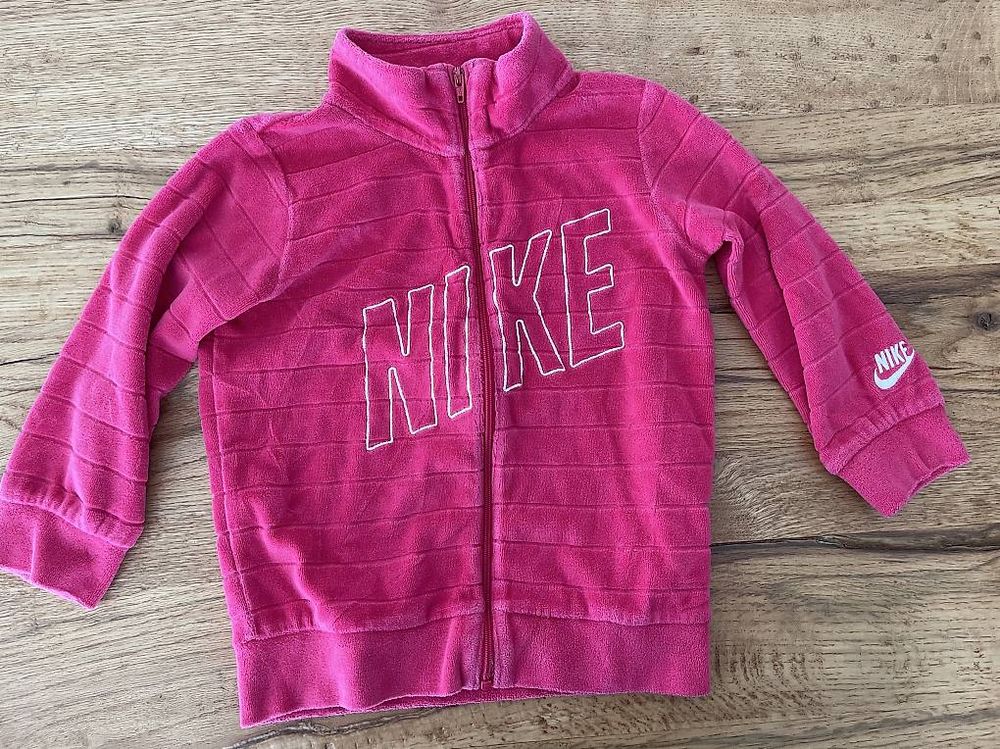 Mädchen Jäckli Nike Gr. 86/92 | Kaufen auf Ricardo