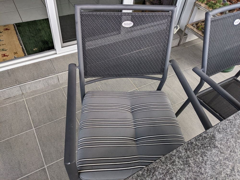 4 Gartenstühle Balkonstühle Hartmann + neuere Sitzkissen | Kaufen auf ... 4 Gartenstühle Balkonstühle Hartmann + neuere Sitzkissen | Kaufen auf ...