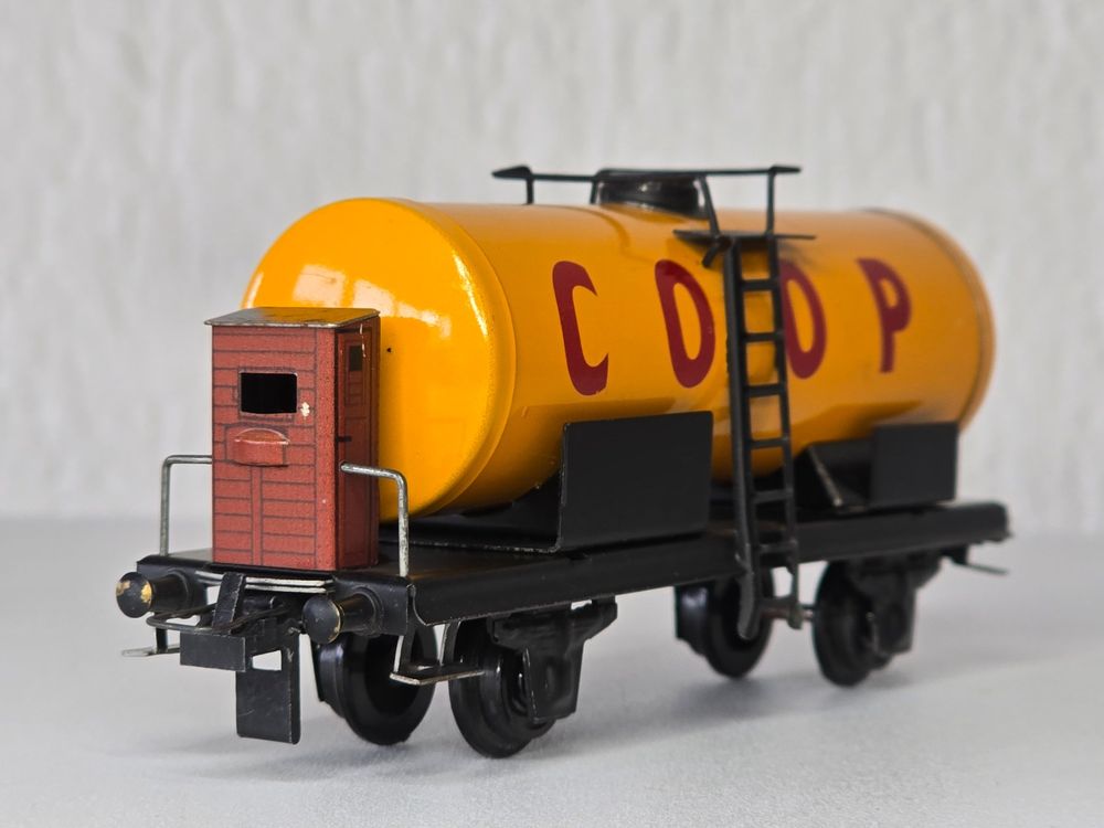 Trix Express, Zisternenwagen, COOP, gelb, Blech, alt (Gebraucht) in ...