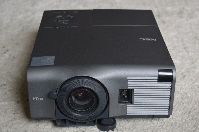NEC VT440 LCD Beamer Projektor (Gebraucht) in Collonges für CHF 80 ...