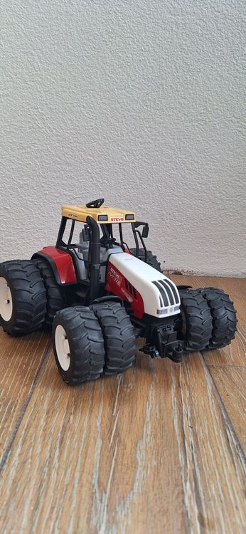 Bruder Traktor Steyr CVT 170 (Gebraucht) in Neuenkirch für CHF 28 – mit ...