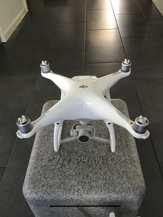 DJI Phantom 4 | Kaufen auf Ricardo