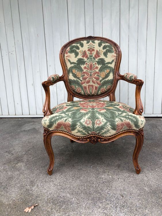 Antiker Louis XV Sessel *Gobelin (Gebraucht) in Luzern für CHF 100 – nur Abholung auf Ricardo kaufen