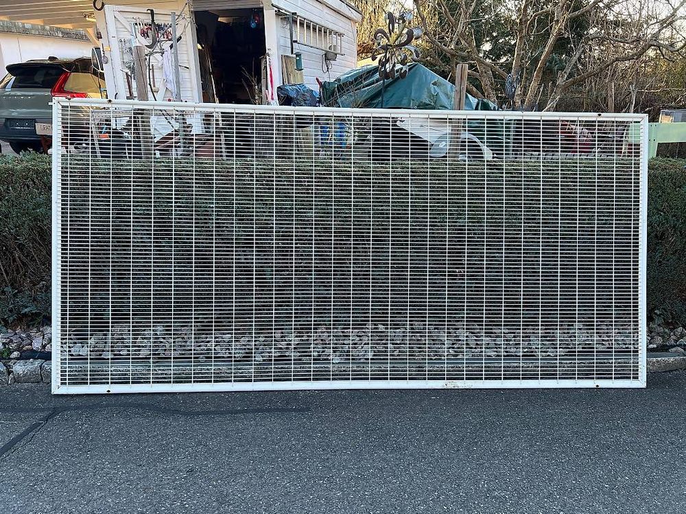 Reserviert Eisengitter (Gebraucht) in Döttingen für CHF 50 – nur ...