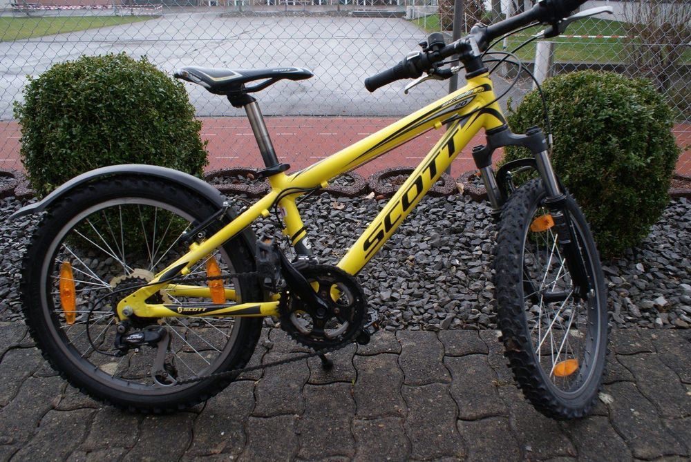 Scott Scale Jr 20` (Gebraucht) in Siebnen für CHF 60 – mit Lieferung ...