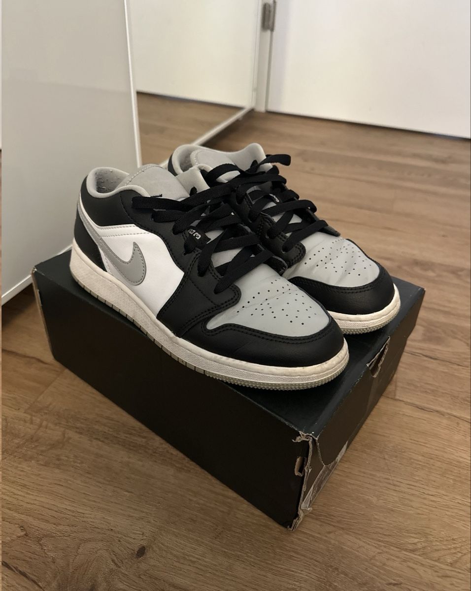 Air Jordan 1 Low Schwarz/Grau – Gr. EU 40 – mit Box (Gebraucht) in ...