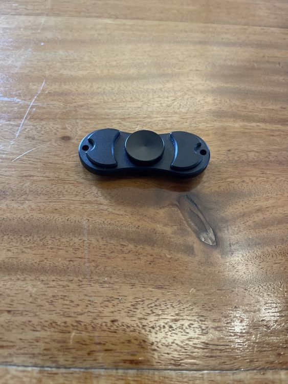 Fidget Spinner 2-Wing schwarz (Neu (gemäss Beschreibung)) in Zürich für ...