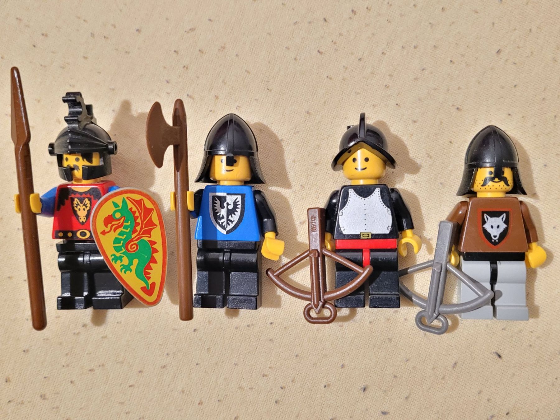 4 Lego Castle ritter figuren (Gebraucht) in La Tour-de-Peilz für CHF 23 ...