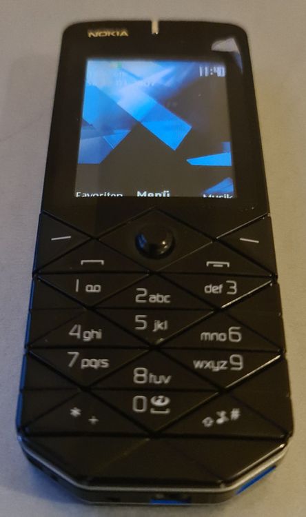 Nokia 7500 Prisma im neuwertigem Zustand (Neu (gemäss Beschreibung)) in ...