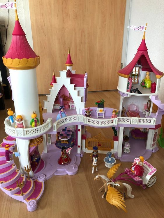 Playmobil Schloss mit ganz viel Zubehör | Kaufen auf Ricardo