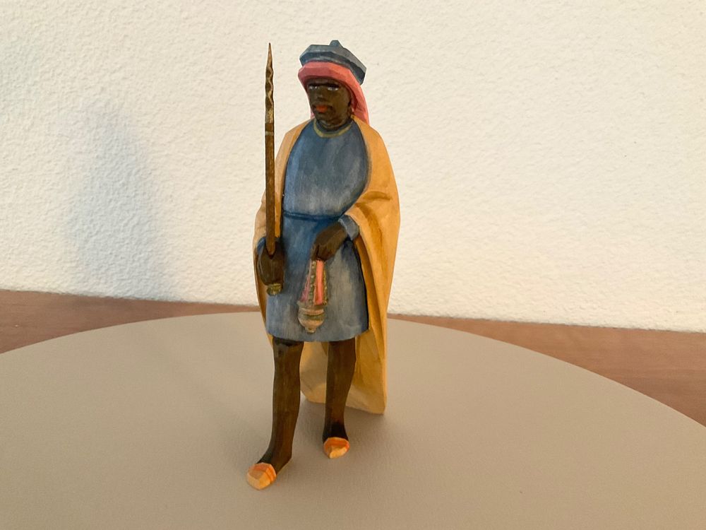Huggler Brienzer KRIPPENFIGURE König (Gebraucht) in Muttenz für CHF 152 ...