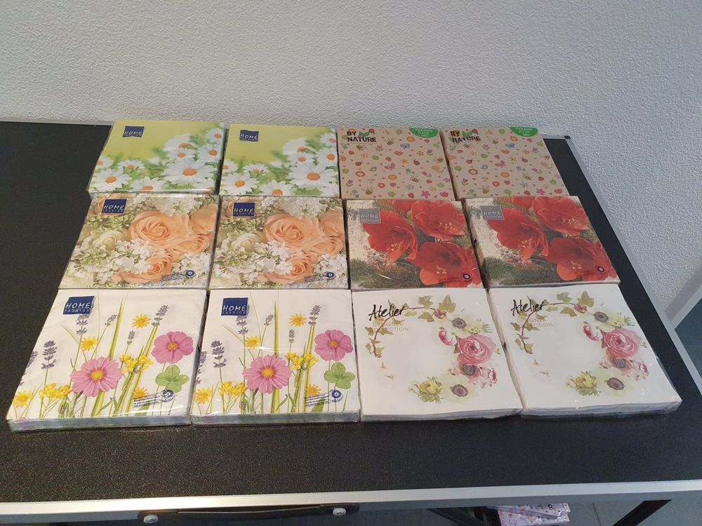 Servietten - 12 Packungen - 33cm x 33cm (Neu und originalverpackt) in ...