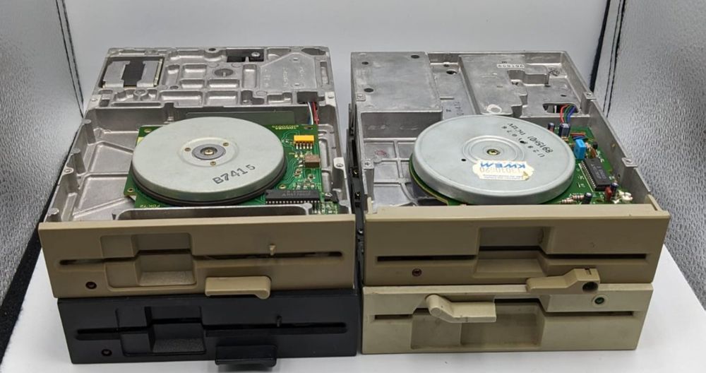 5x 5.25 Floppy Diskettenlaufwerke ab 1.- | Kaufen auf Ricardo