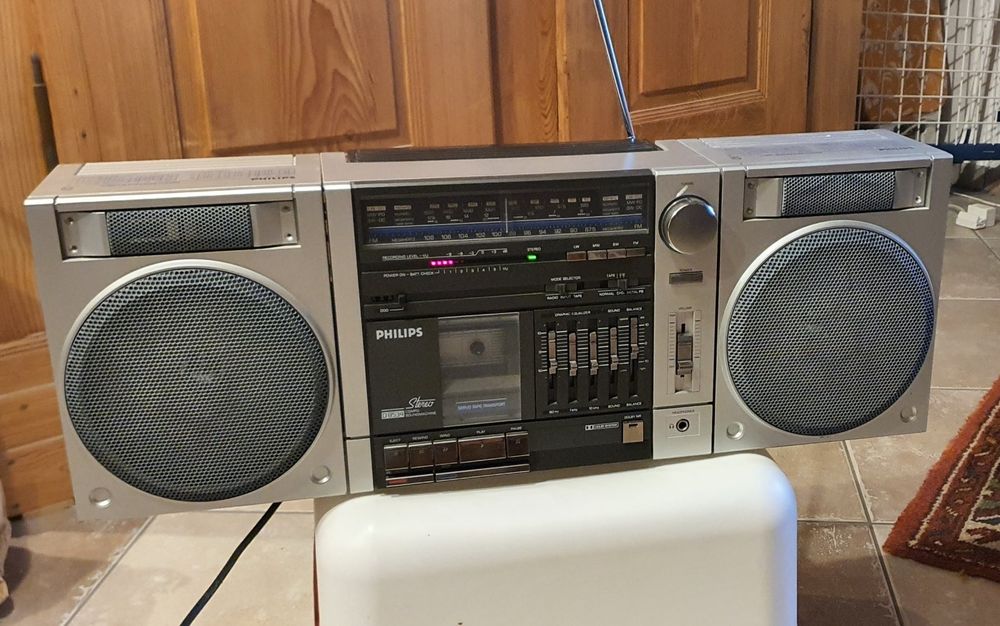 Philips D8454 Sound-Machine Boombox von 1986 (Gebraucht) in Neerach für ...