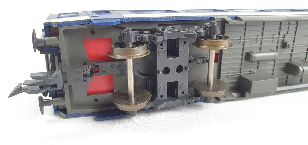 Roco 44474 BLS EW IV Schnellzugwagen 1.Kl. OVP (Gebraucht) in Seon für ...