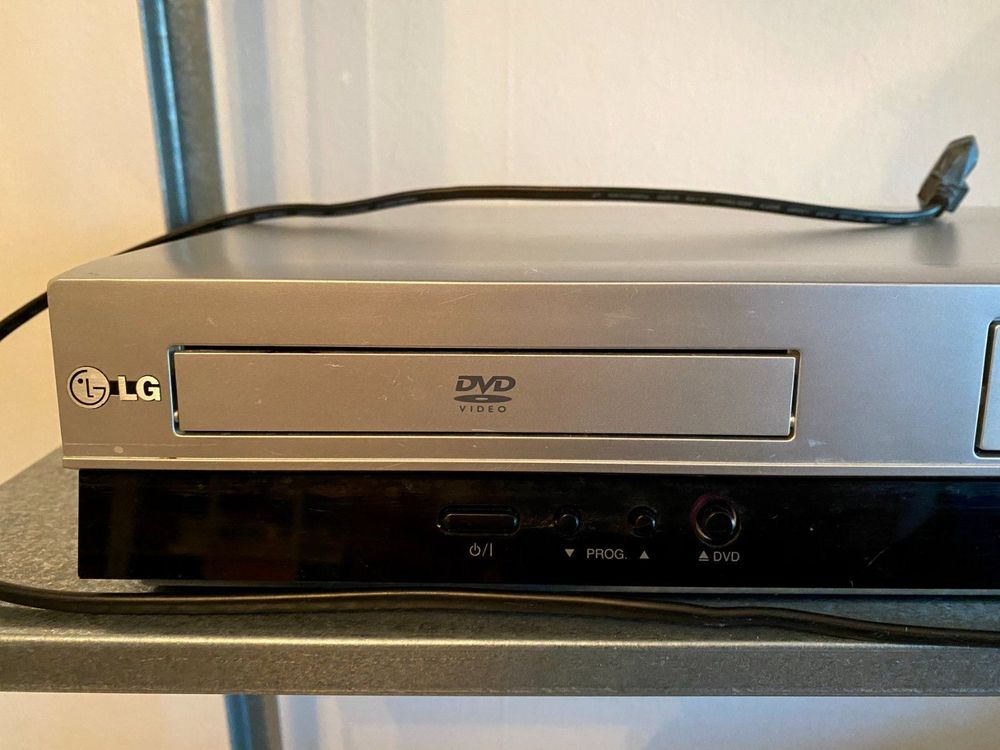 LG V280 DVD VHS player recorder combo (Neu (gemäss Beschreibung)) in ...