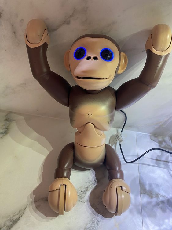 ZOOMER Chimp/Affe Roboter | Kaufen auf Ricardo