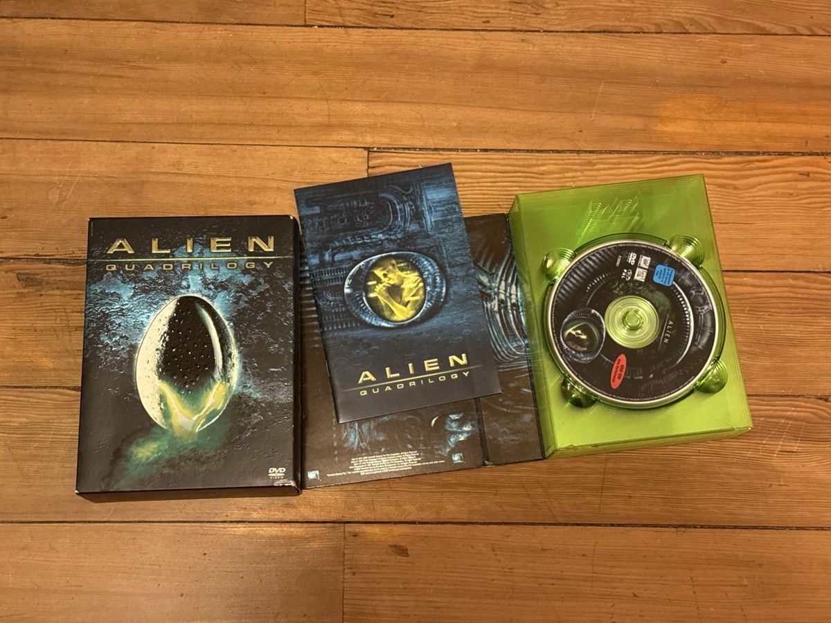 Alien Quadrilogy DVD Box Set – Top Zustand! Selten! (Gebraucht) in Belp ...