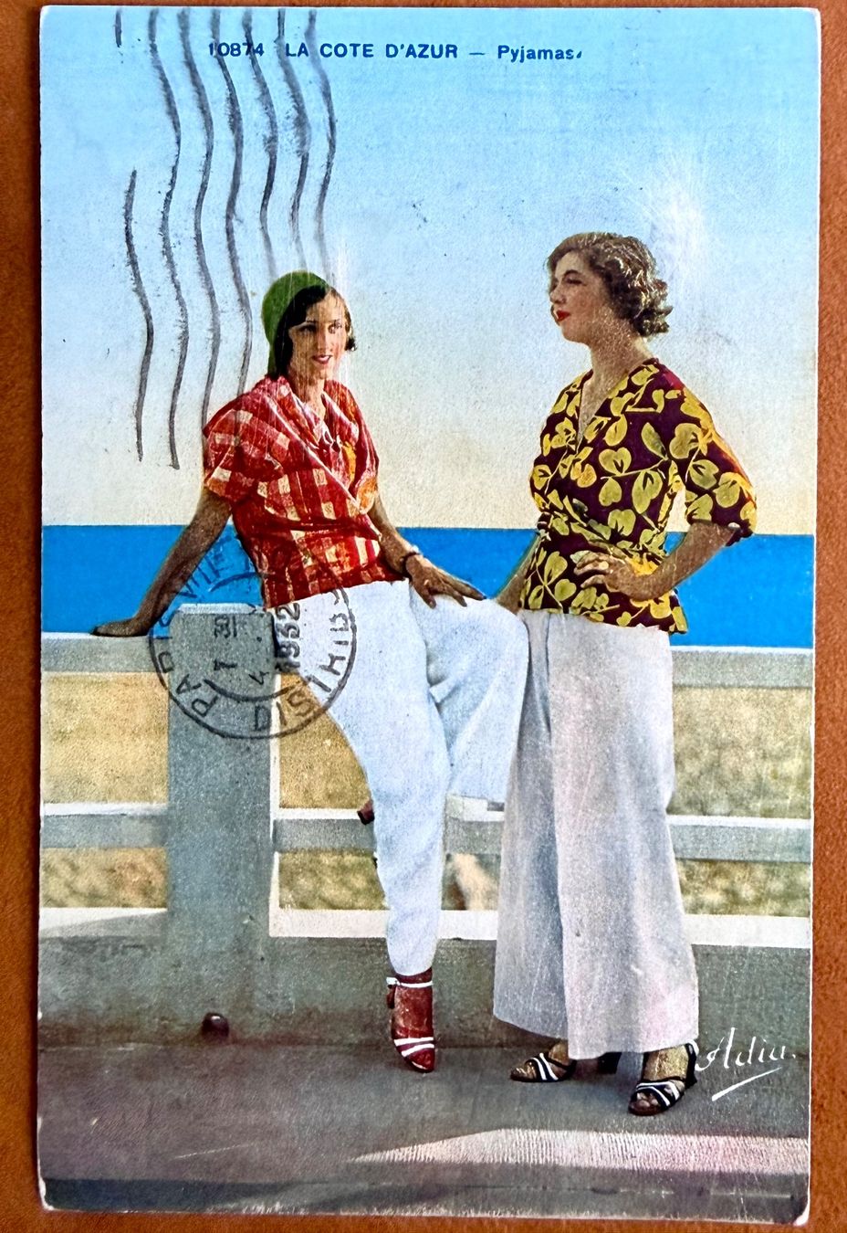 Kitsch - Femmes sur la Côte d'Azur - Pyjamas 1932 (D'occasion) à Lutry ...