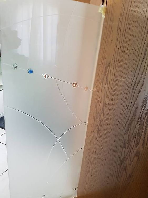 Glas-Tür-Einsätze 1x matt, 1x transparent (Gebraucht) in Boswil für CHF ...