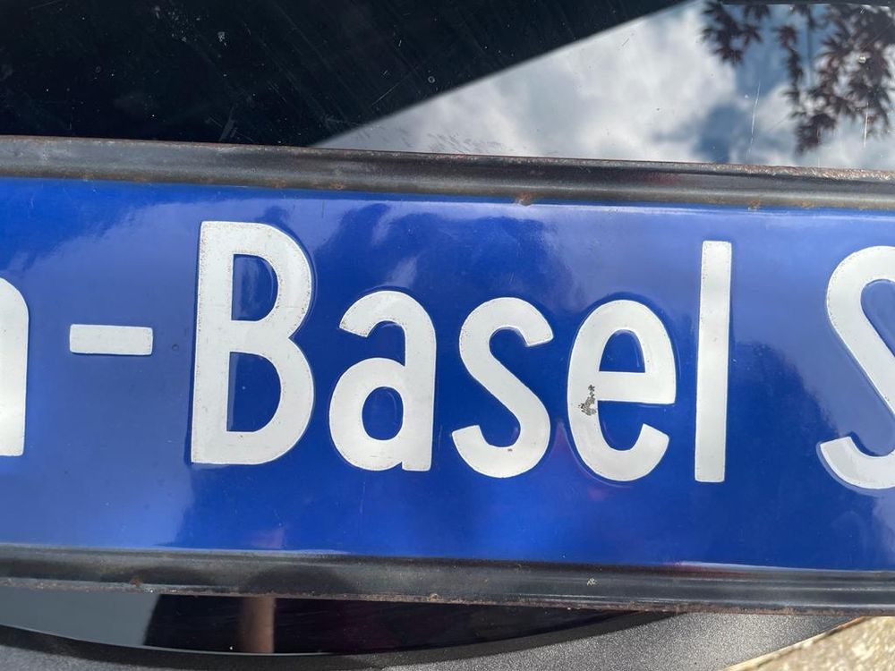 Antikes Orig. Eisenbahn Emailschild SBB Basel-Laufen (Gebraucht) in ...
