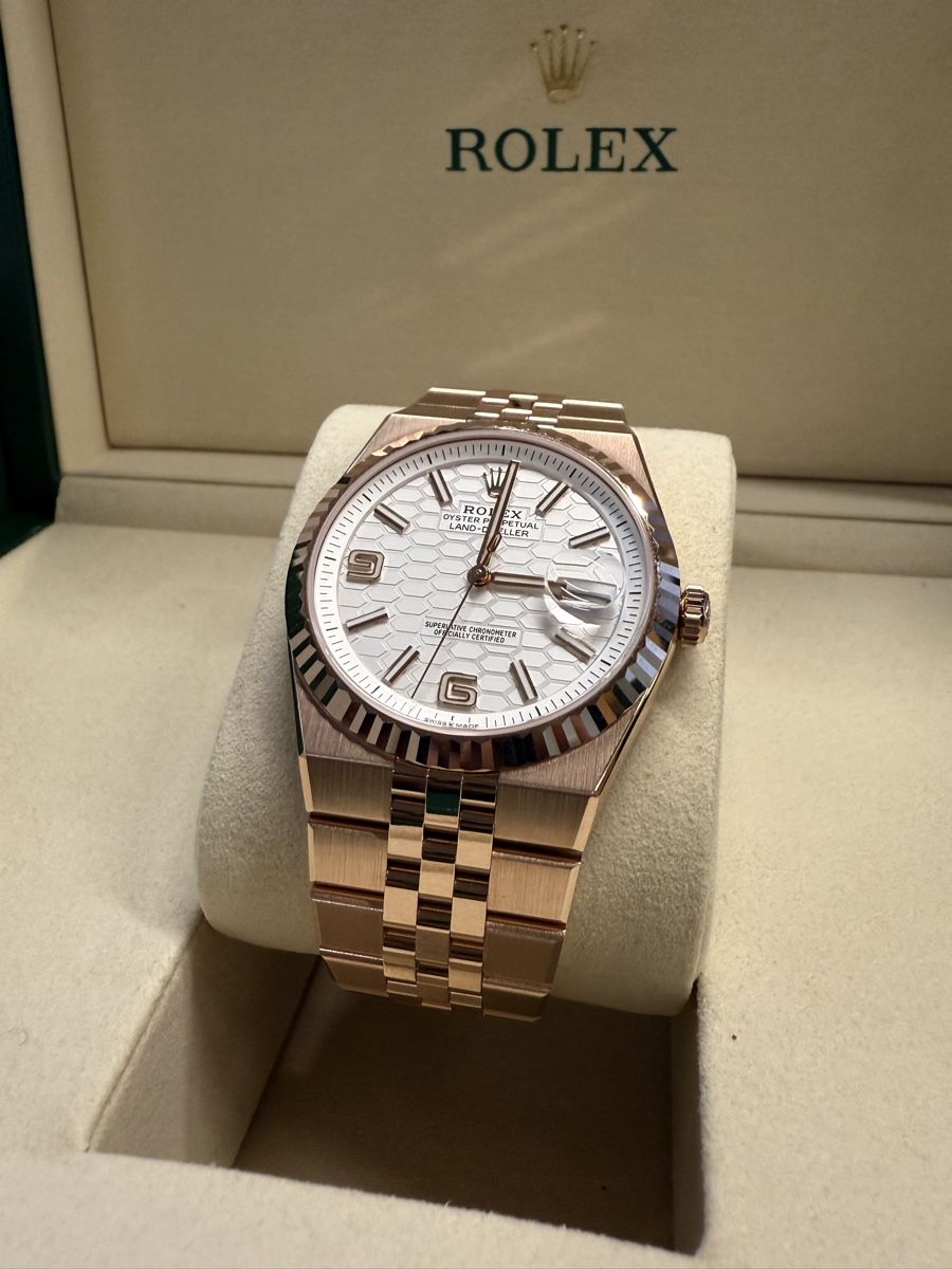 Rolex Land Dweller 40 mm rosegold ref 127335 new 2025 (Neu (gemäss ...