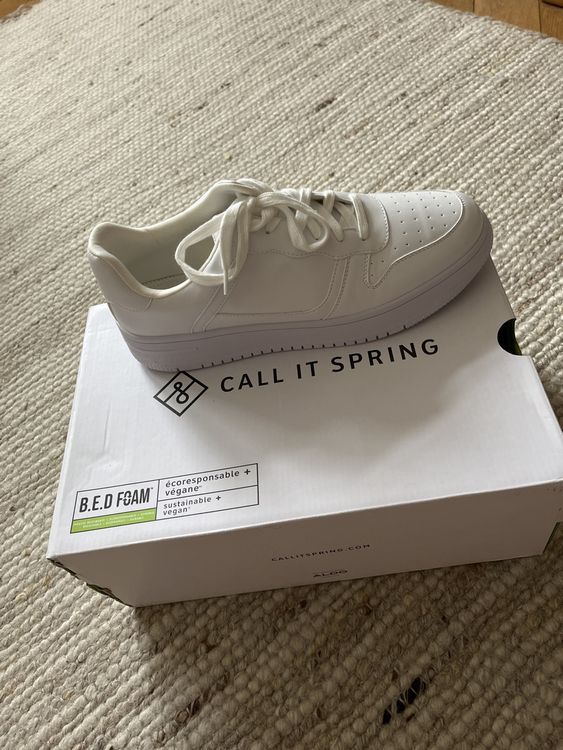 Weisse Sneaker Call it Spring Gr. 44 (Neu und originalverpackt) in Visp ...